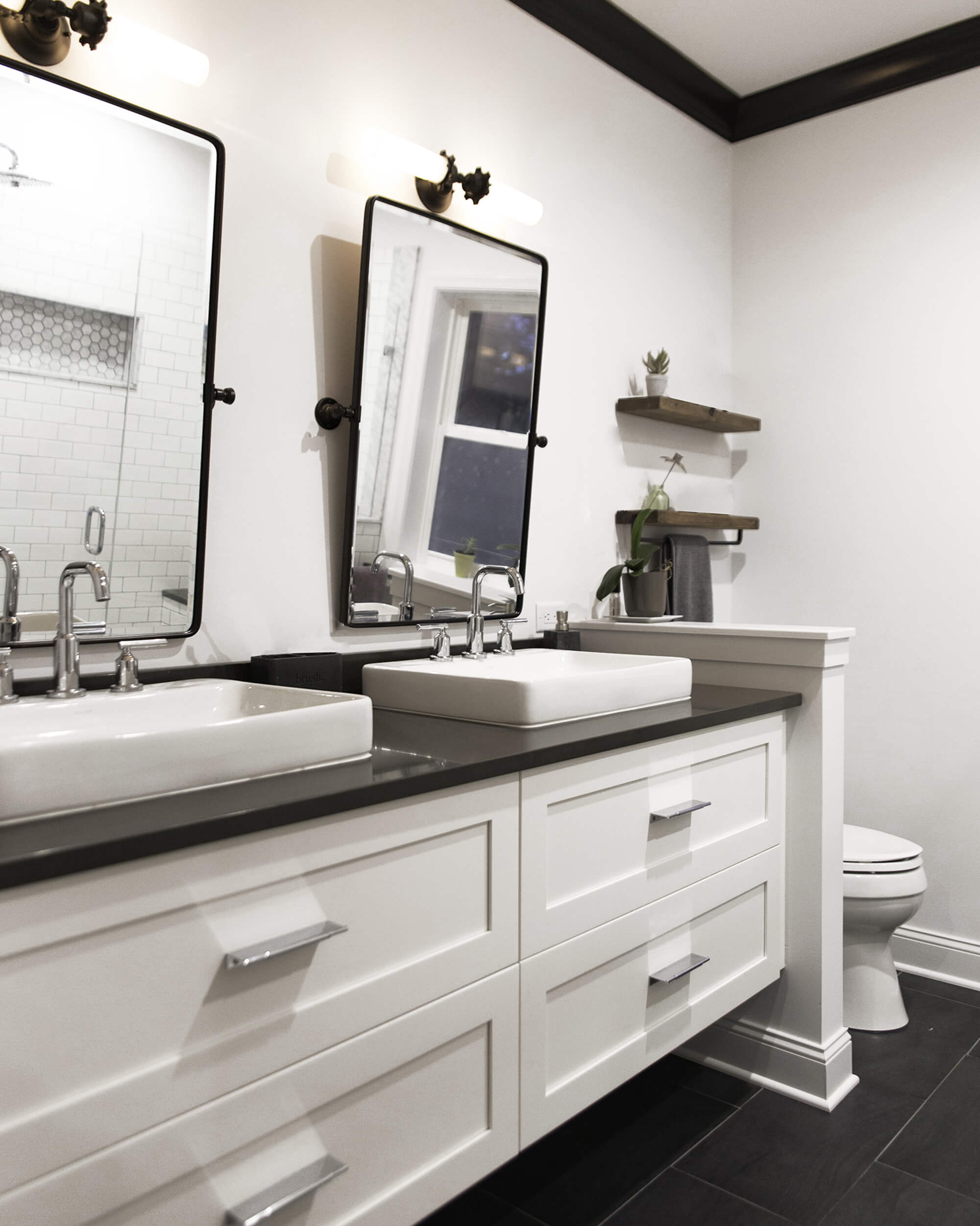 25 Small Bathrooms Ideas | Remodeling Reimagined | COCOON